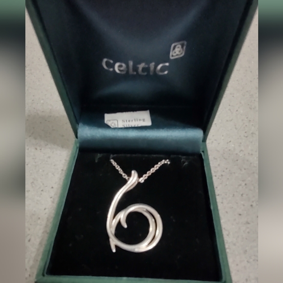 Kit Heath | Jewelry | Firm Final Priceentwine Helix Wrapgb | Poshmark